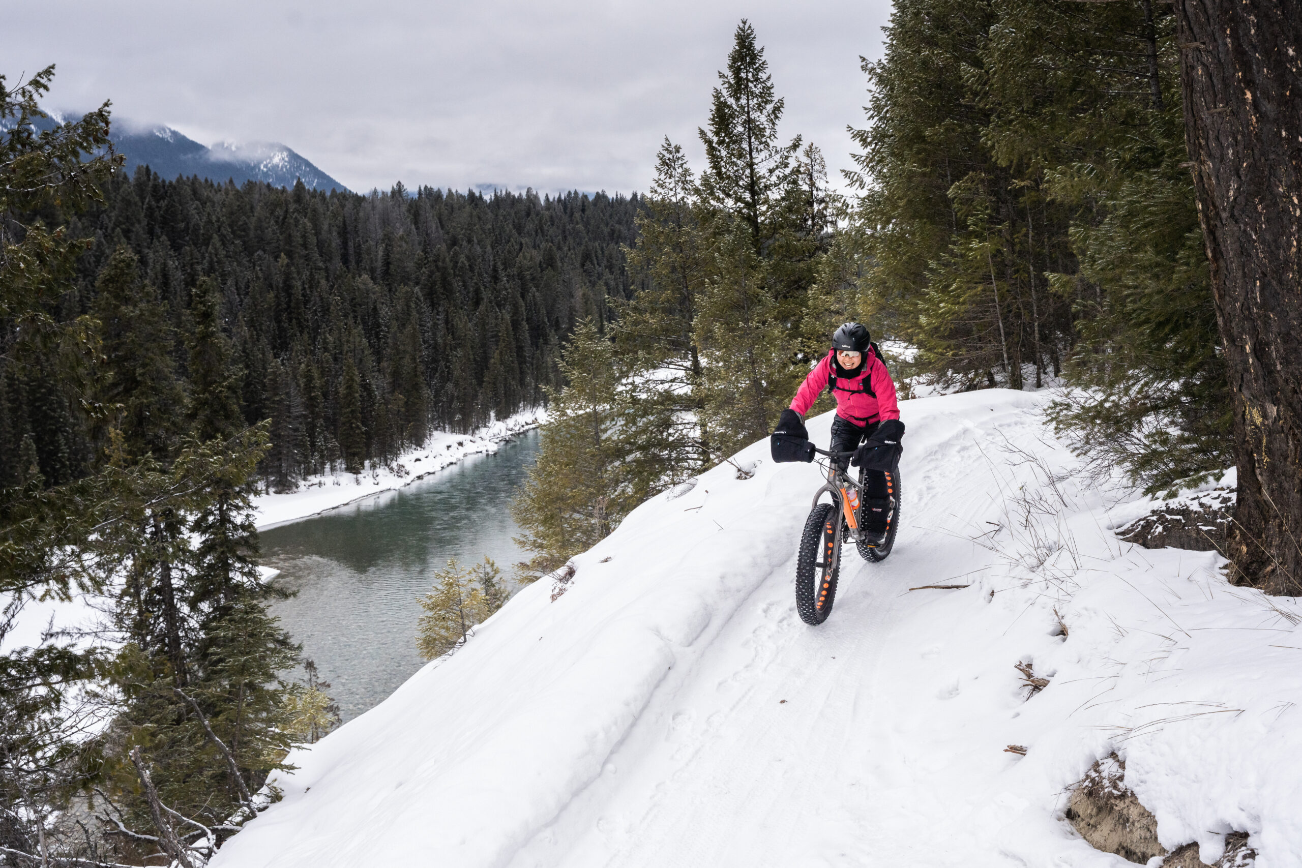 SNOW BIKING - Kootenay Rockies Imagebank